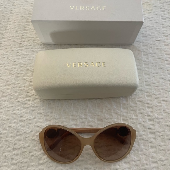 Versace | Accessories | Versace Cream Sunglasses | Poshmark